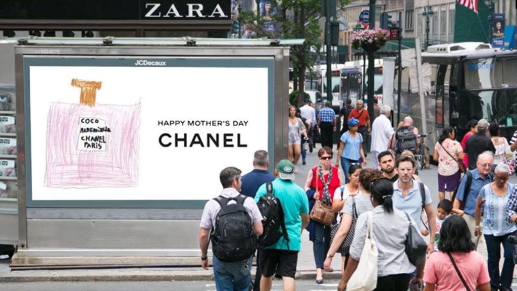Chanel turns DOOH into Sketch Book | Media4Growth